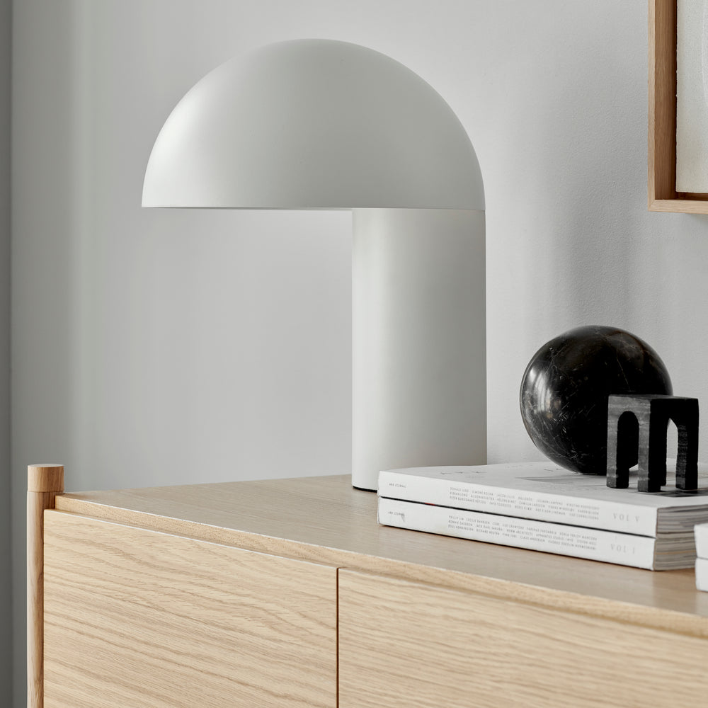 Gejst, Denmark - LEERY table lamp, white