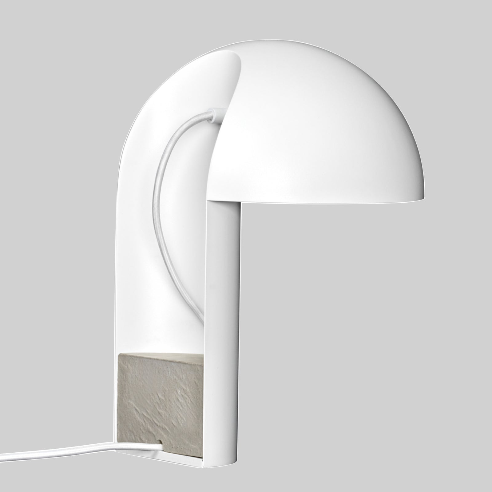 Gejst, Denmark - LEERY table lamp, white